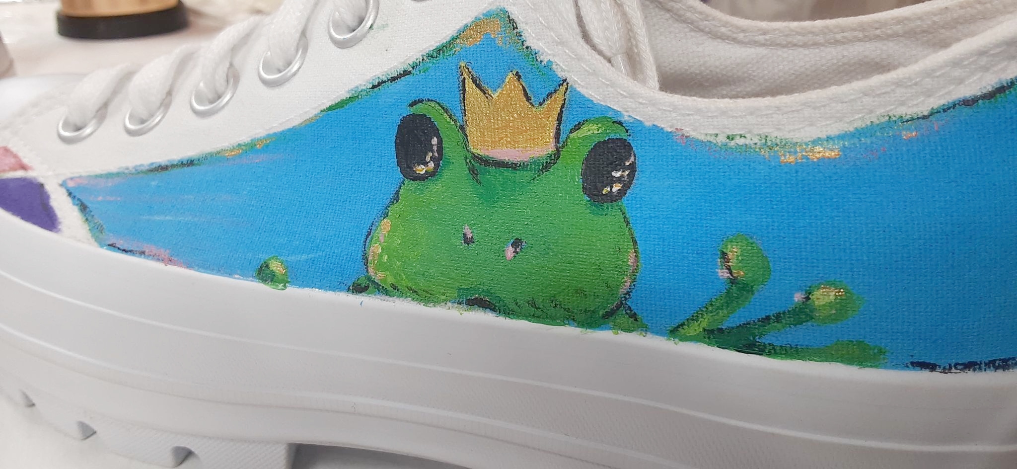 Frog Shoes! – Chanlee Kathleen Long